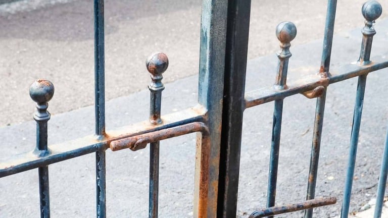How to Paint Metal Gates: A Simple Step-by-Step Guide - T&F Iron Works